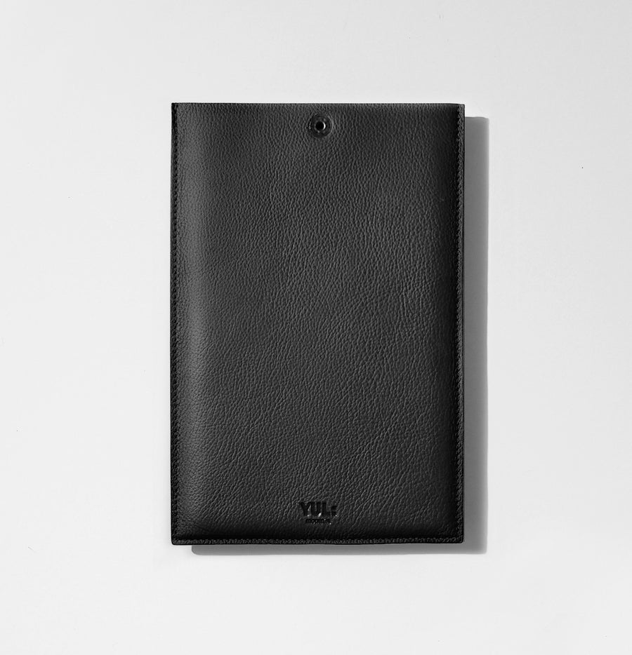 Étui II – The Atelier YUL