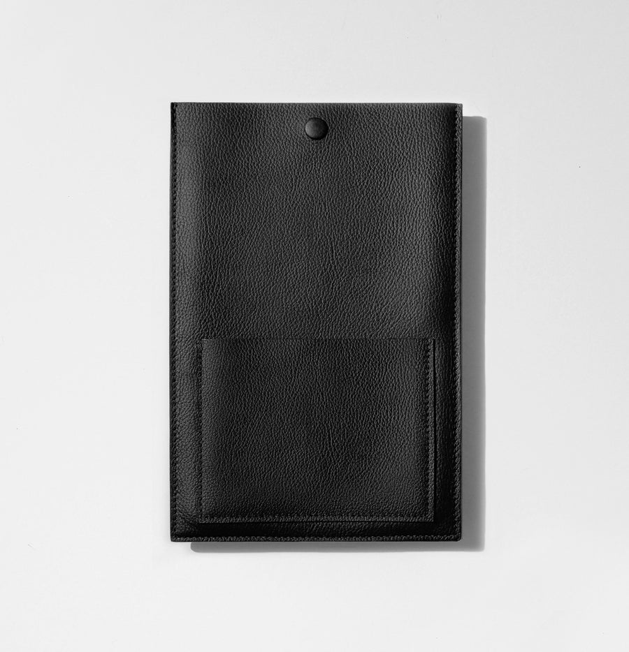 Étui II – The Atelier YUL